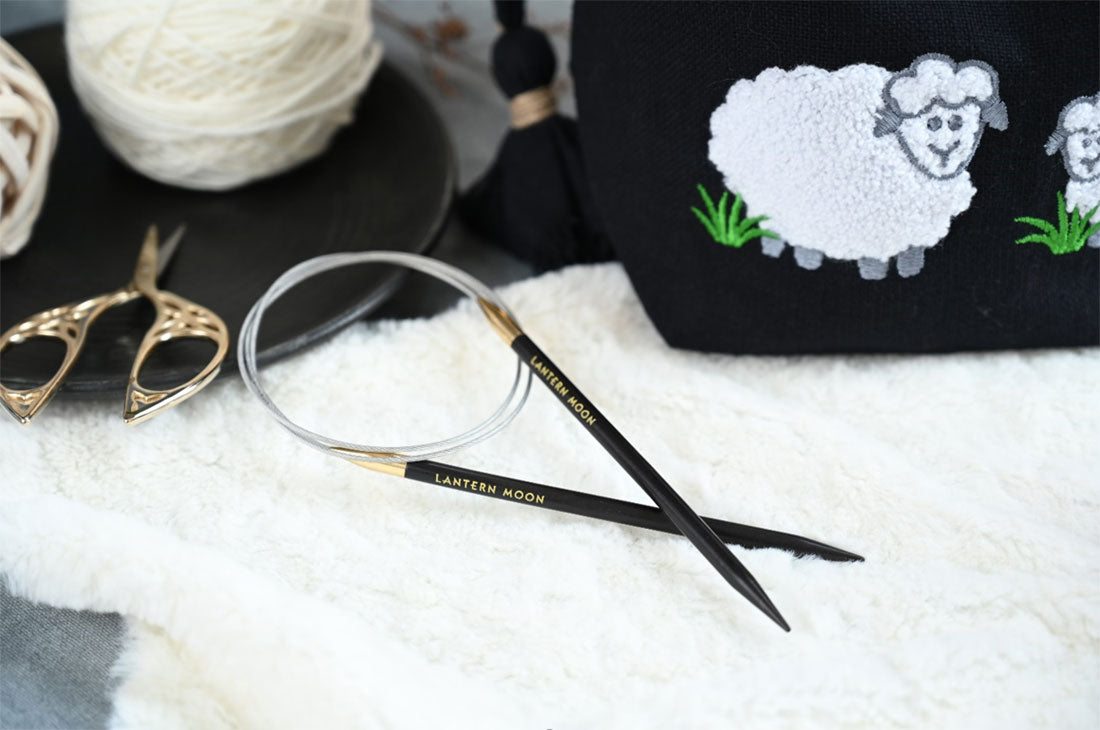 How to Knit the Magic Loop Technique | Lantern Moon