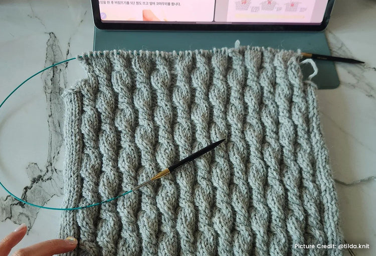 How to Bind Off Stitches in Knitting | Lantern Moon